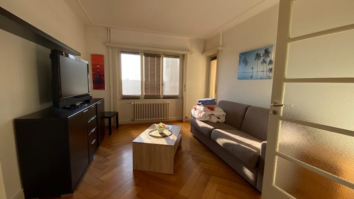 Central 3-room Apartment With Balcony – Lausanne - Renens