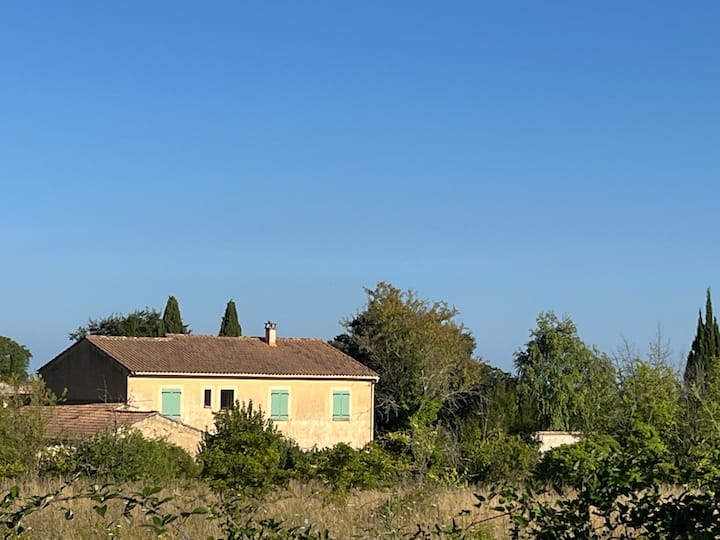 Gîte Des Lavandes Au Cœur D’une Petite Copropriété - Venasque