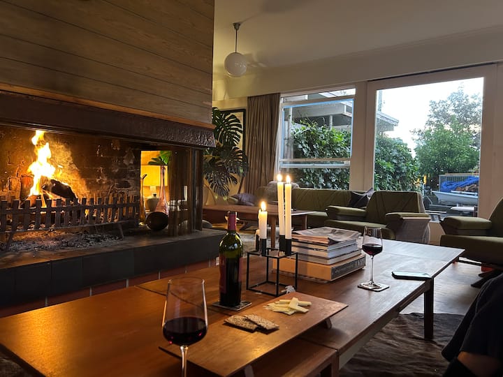 Mid-century Gem - Wellington