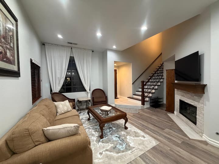 Comfortable 3-bedroom Home For Families & Groups - Rancho Palos Verdes