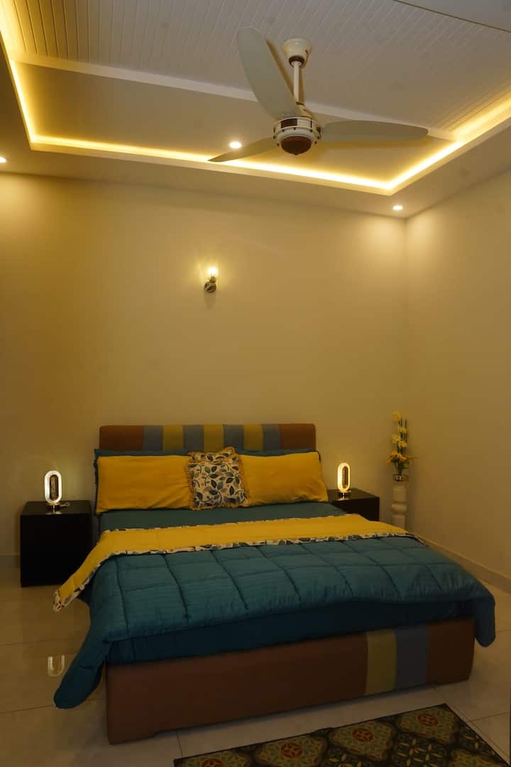 Modern Family Home Dha 9 Town Lahore Airport 9km - Lahore