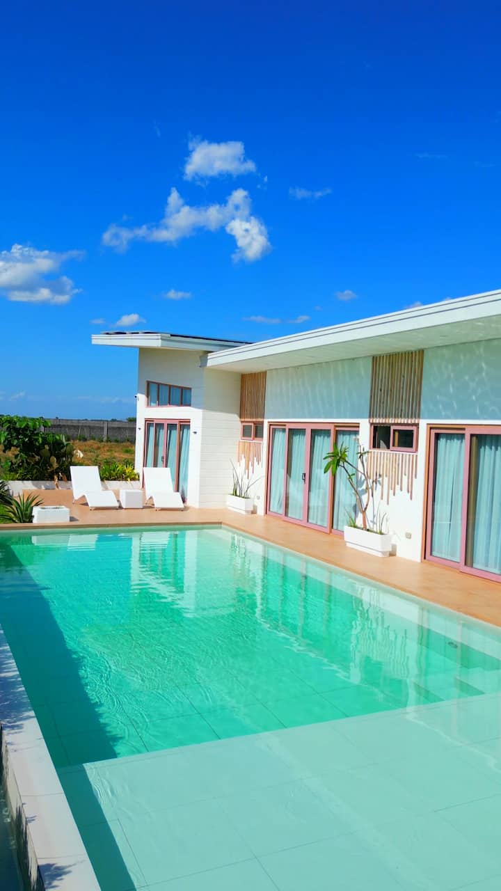 The Arayat Homestead 3 Bedrooms - Candaba