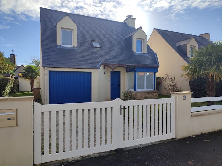 Maison Familiale Avec Jardin Clos Et Terrasse Sud - Dinard