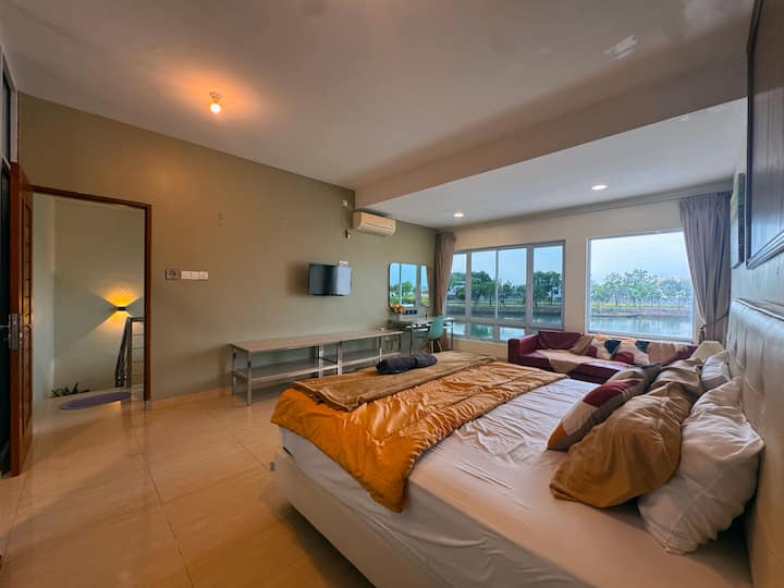 Premium House, Ferry Terminal Pickup - Batam