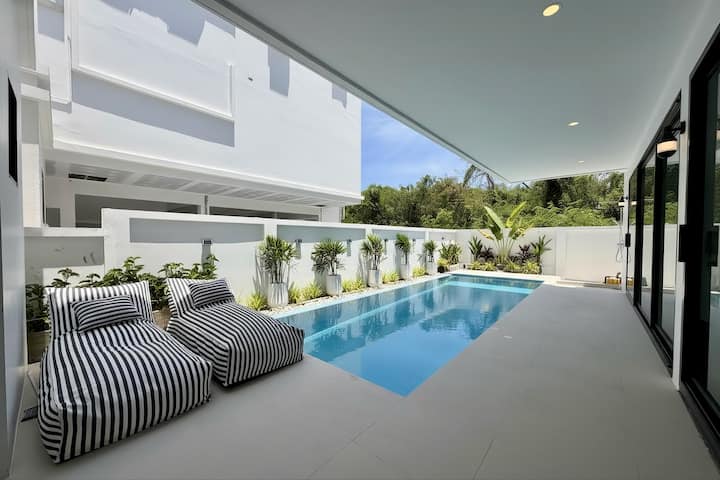 Villas With Rooftop Near My Front Yard - Phuket