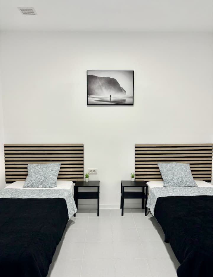 Cccoliving Coworking Nomads Habitacion Compartida - Arona