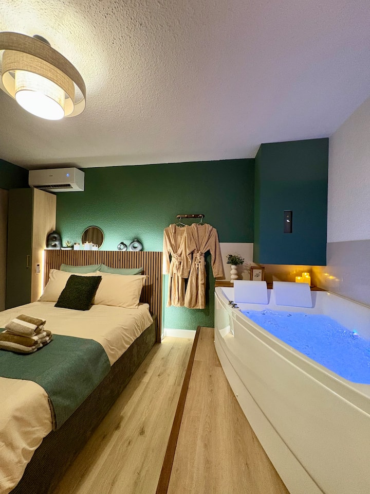 Studio Détente Avec Spa Balneo - Nîmes