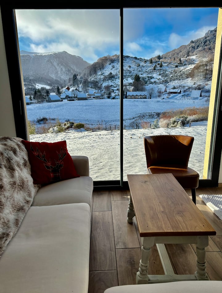 La Baracou. 1200m D’alt. Vue Imprenable - Mont-Dore