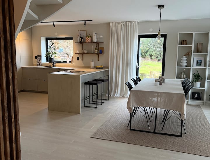 Stor Modern Villa Med Pool - Närhet Till Göteborg - Göteborg Landvetter Airport (GOT)