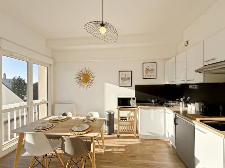 Le Soleil - Cosy & Garage Privé - Métro Rennes - Betton