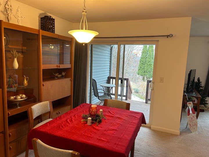 Cozy Patio Home In Camillus. - Liverpool, NY