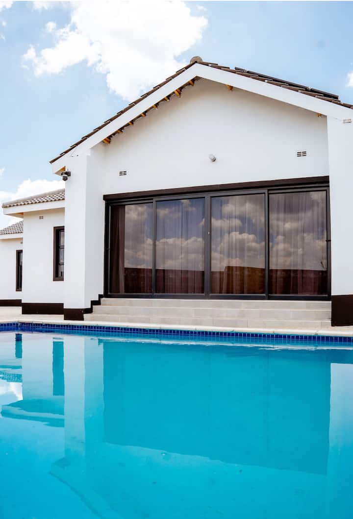 Auckland House Apartment 2 - Zimbabwe