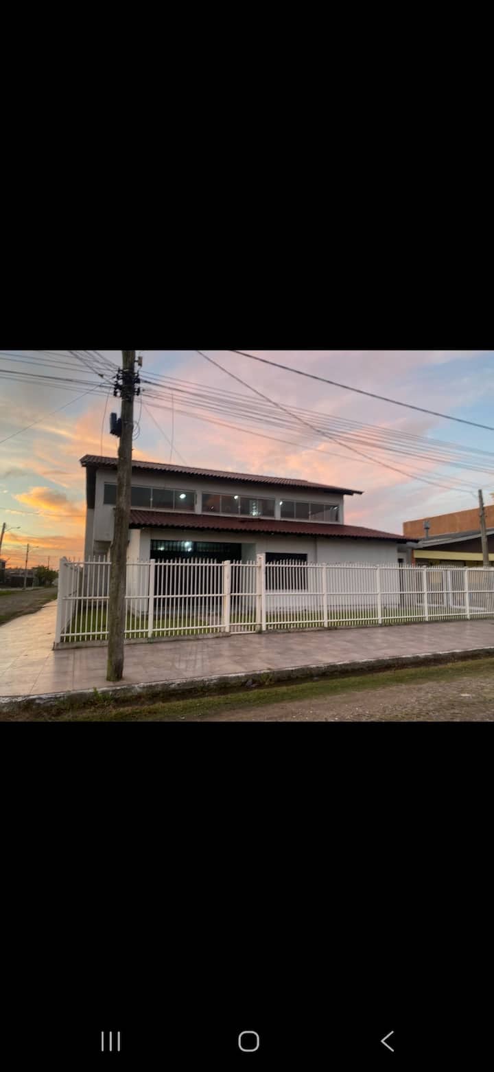 Casa Ampla Em Tramandai 1 Quadra Do Mar - Tramandaí
