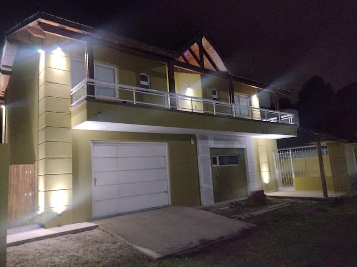 Departamento Para Cuatro Personas. - Argentina