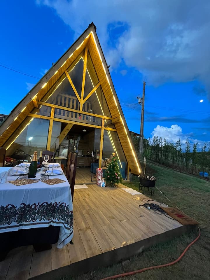 Chalé Rústico Romântico Com Piscina E áRea Gourmet - Brazil