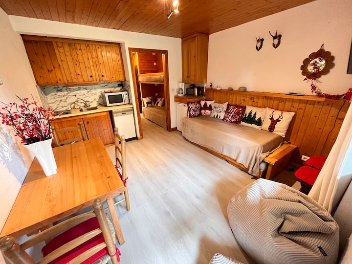 Joli Studio, Proche Pistes Et Commerces, Meribel - Méribel