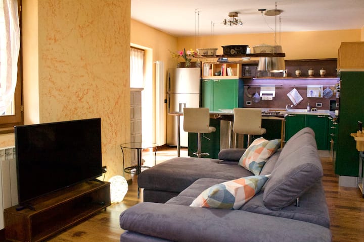 Tra Le Alpi - Holiday House - Sondrio