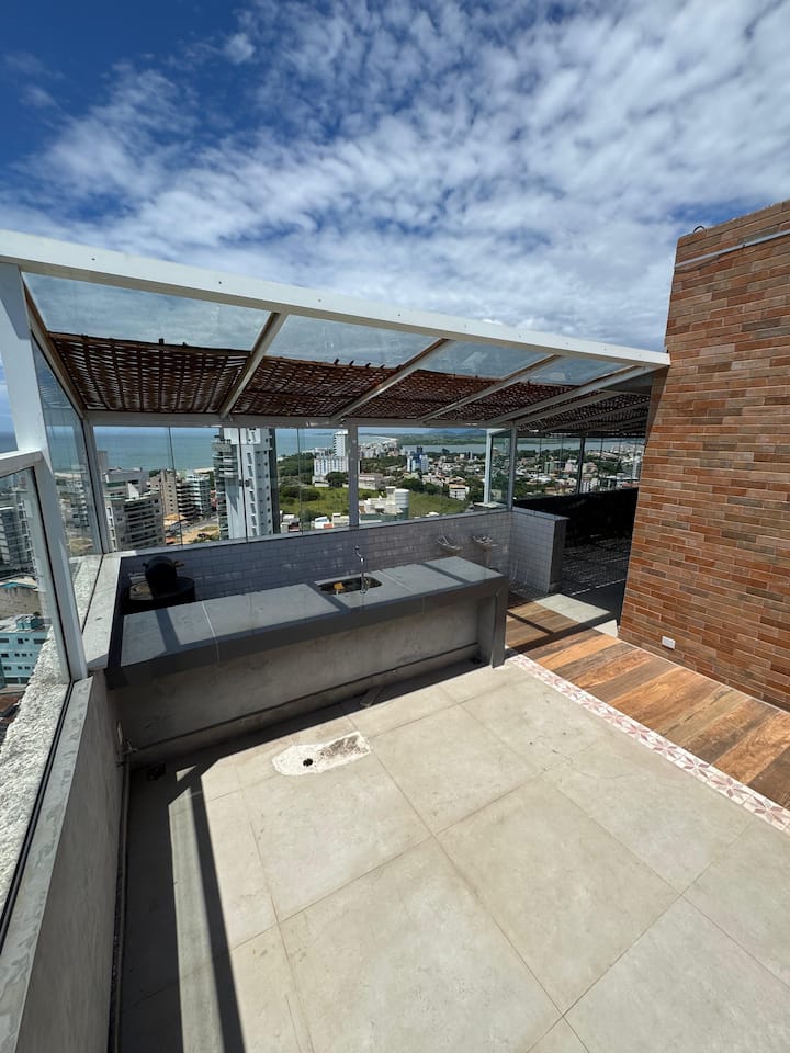 Cobertura Com A Melhor Vista De Macaé - Macaé