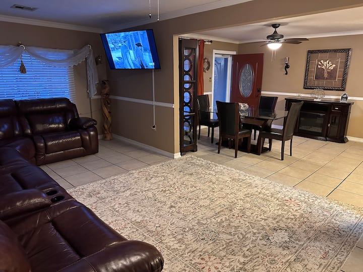 Comfortable 3br Retreat Minutes From Msy & Nola - Kenner, LA