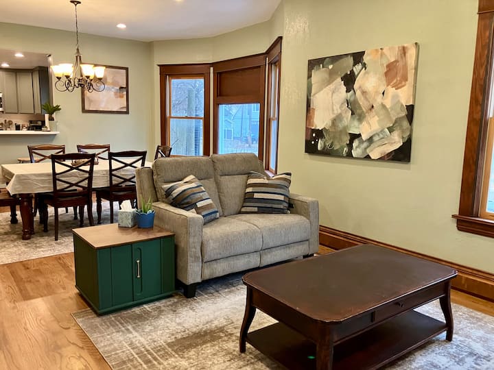 Famous Scott Photography House - Great Falls, MT