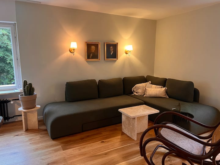 Cozy Apartment | Near Lake + City Access + Balcony - Starnberg