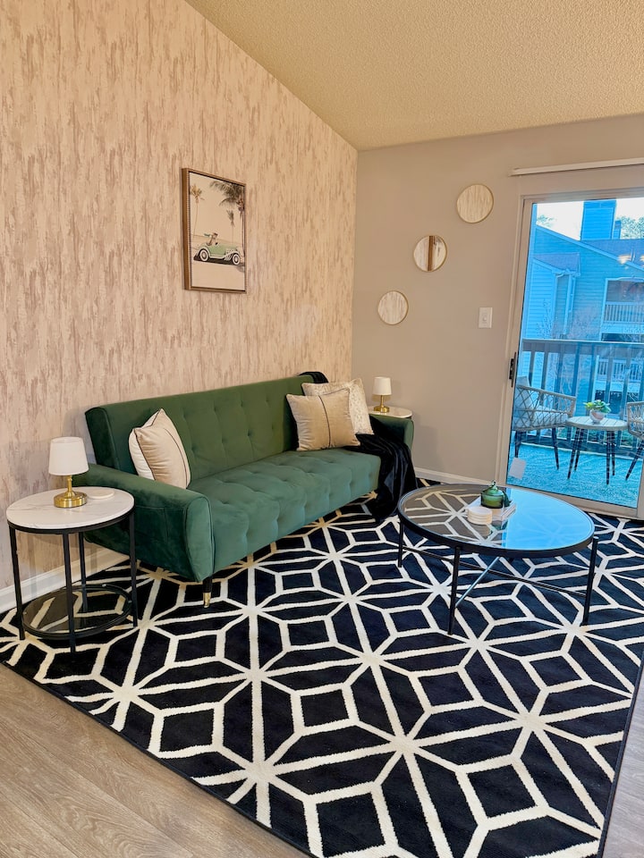 Quiet & Cozy Nook |Prime Location Near Everything! - Buckhead