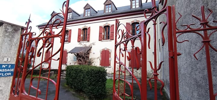 Appartement En Résidence-luz Saint Sauveur-france - Luz-Saint-Sauveur