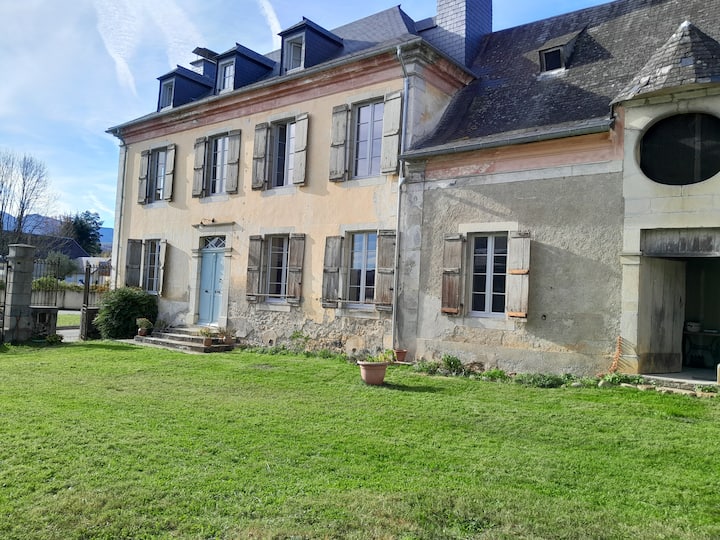 Grande Maison Près Des Pyrénées - Tarbes