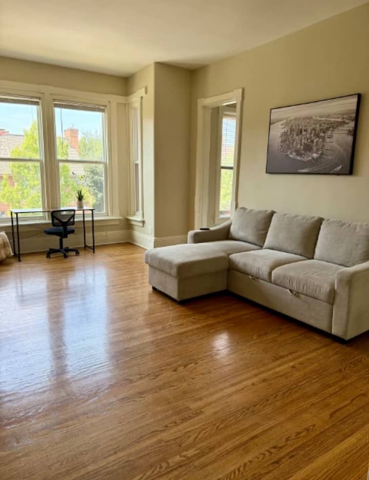 Eastman Theater• Stylish 2br - Rochester