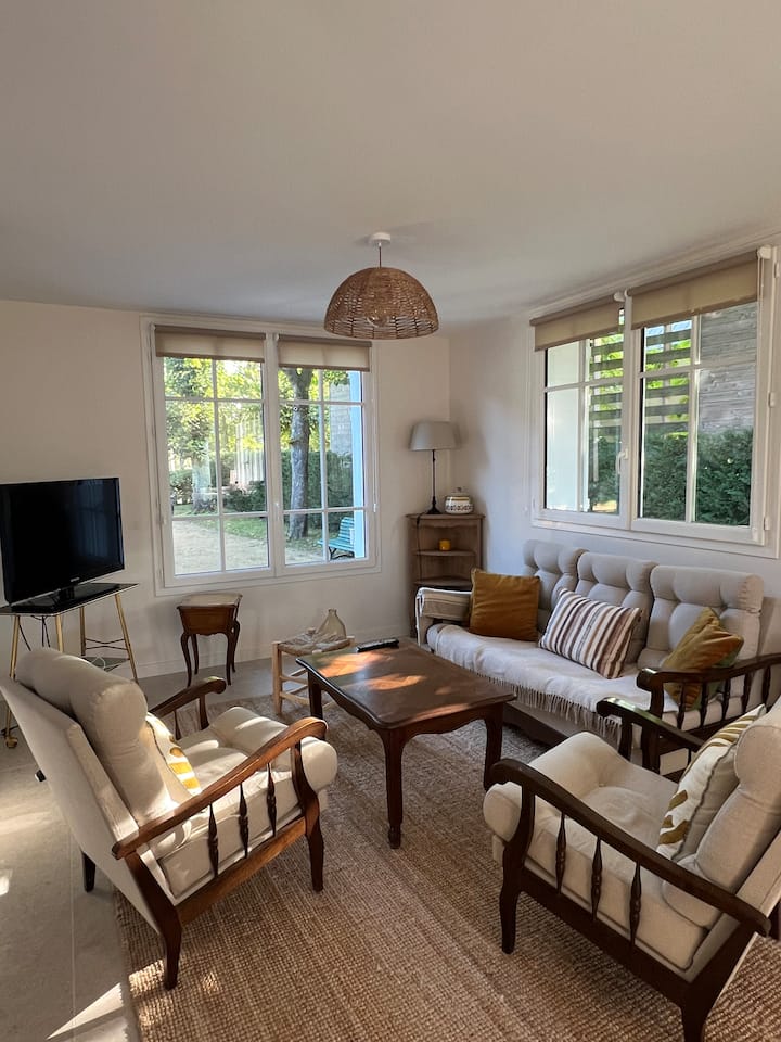 Maison De Charme Au Calme, Proche Mer - Saint-Pair-sur-Mer
