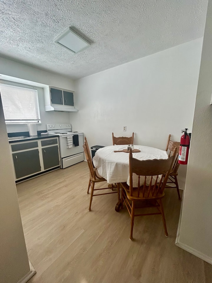 Willow Tree Apartments - Binder Park Zoo, Battle Creek