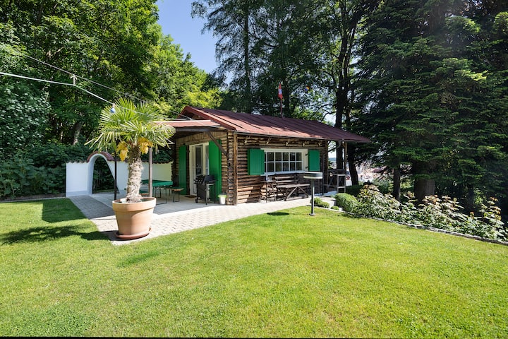 Idyllische Jagdhütte In Parkähnlicher Wohlfühloase - Mindelheim