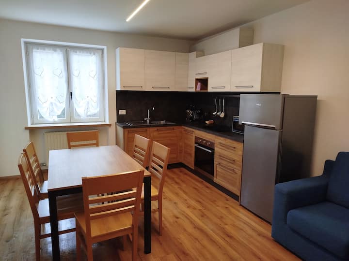 Appartamento Agritur Casa Al Mulino Con Balcone - Cles