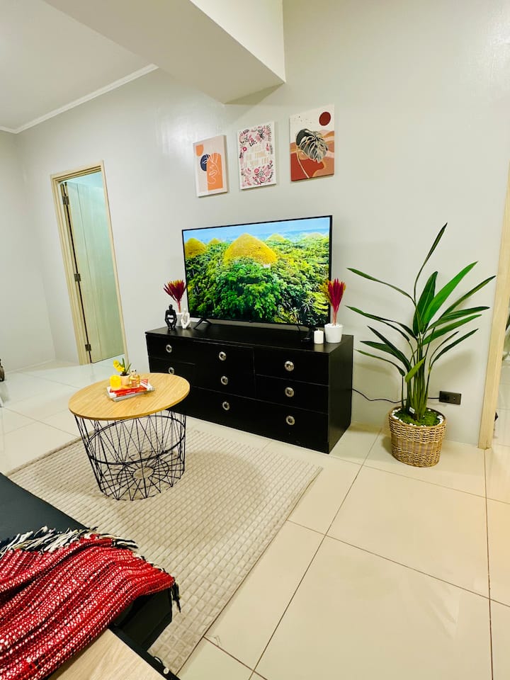 Aeva’s Skyline Stay! - Metro Manila