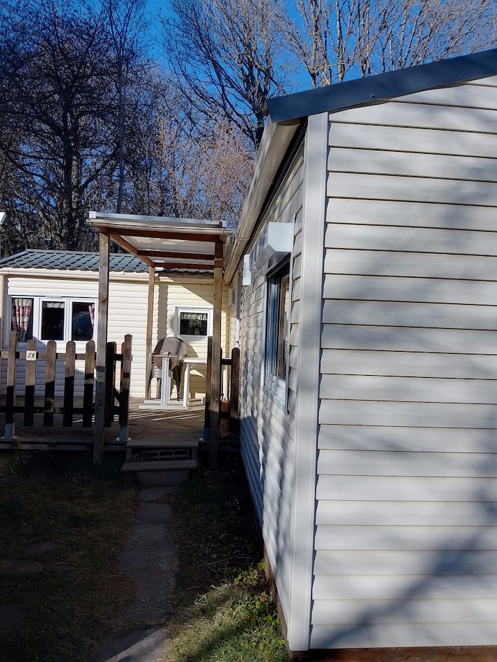 Mobil Home 4/6 Personnes Dans Un Camping 4 éToiles - Saint-Nectaire
