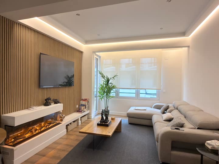 New Luxurious Apartment Suite Bilbao Ctro Parking - Bilbao