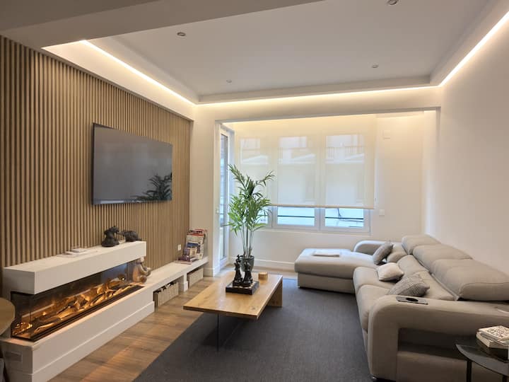 New Luxurious Apartment Suite Bilbao Ctro Parking - Bilbao