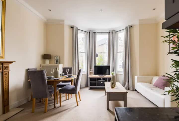 West Kensington 2br Apartment Near Earl’s Court - Notting Hill