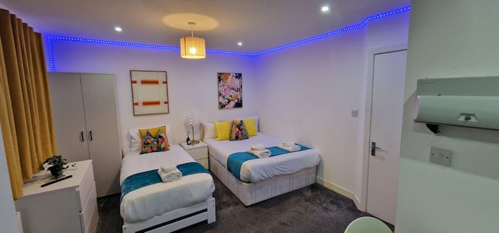 Superb London Apartment 10 Mins To Tube Station. - Harrow