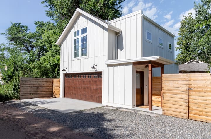 The Boulder Bungalow - Boulder, CO