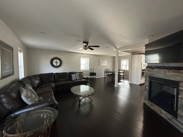 Sherwood Retreat | Close To Lrafb, Hospitals & Dt - North Little Rock, AR