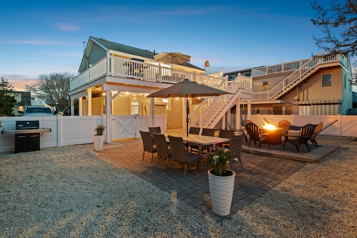 Walk 2 Beach! Lrg Patio | Deck + Grill | Fire Pit! - Barnegat Light, NJ