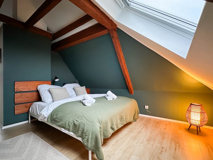 Sanierte City-apt. | 2 Zimmer & Workplace - Remscheid