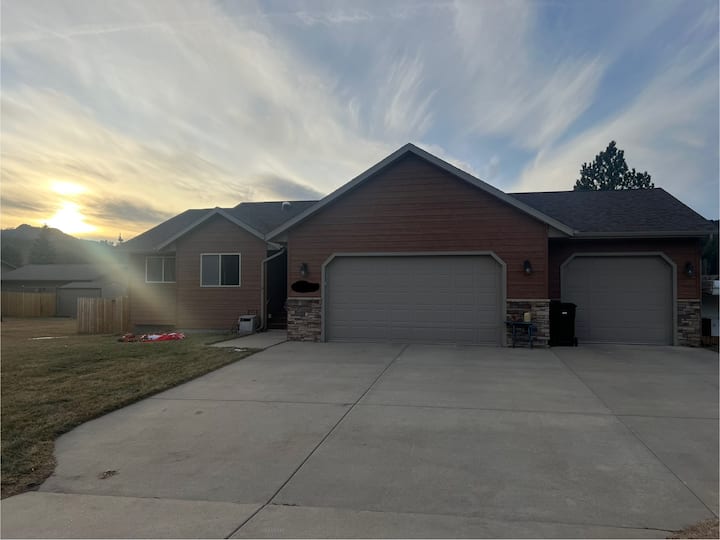 Rally Ready | Close To Sturgis, Parking For Bikes - Sturgis, SD