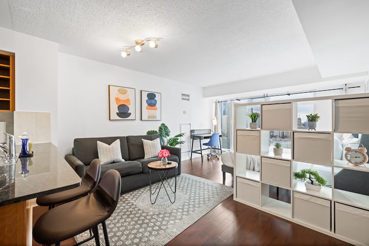Cozy Downtown Studio Steps To Yonge Dundas Square - Toronto
