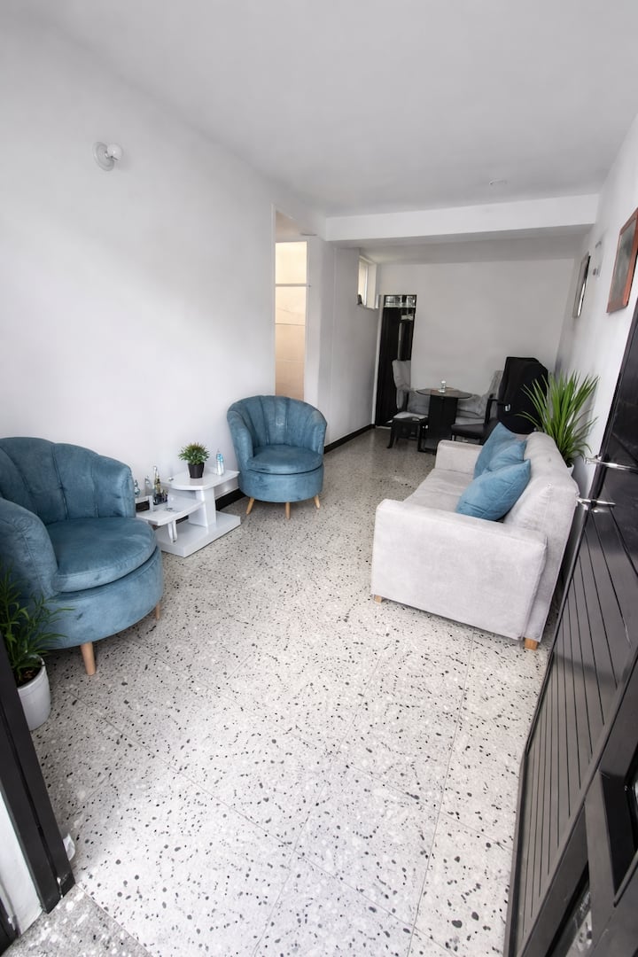 Tranquilo Alojamiento En Buga- Hospital Y Basílica - Buga