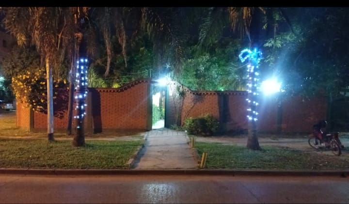 Quincho Con Salón Climatizado, Parrillero, Pileta - Formosa