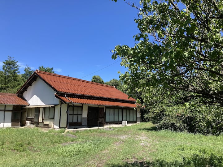 自然を感じる一軒家 - 고쓰시