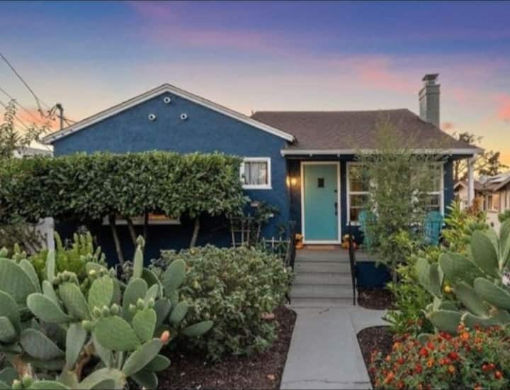 Two Bedroom Oakland Hills Main Level Home W/ View! - 오클랜드