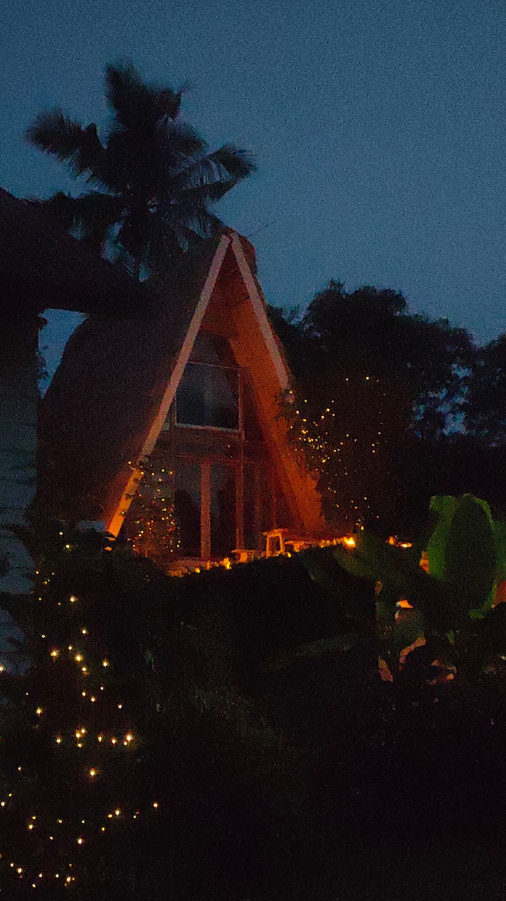 Cozy Cabin On The Hill Of Waikabubak, Sumba - East Nusa Tenggara